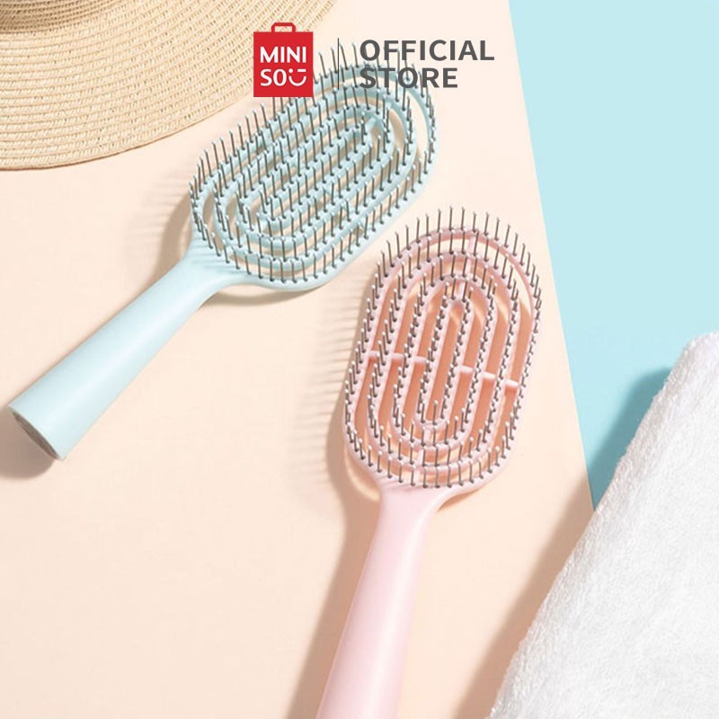 Jual MINISO MINI CUSHION HAIR BRUSH/SISIR RAMBUT MINI OVAL ORIGINAL ...
