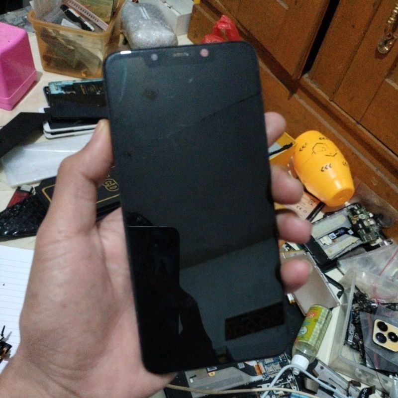 Jual Lcd plus frame Pocco f1 Original copotan minus baca deskripsi ...