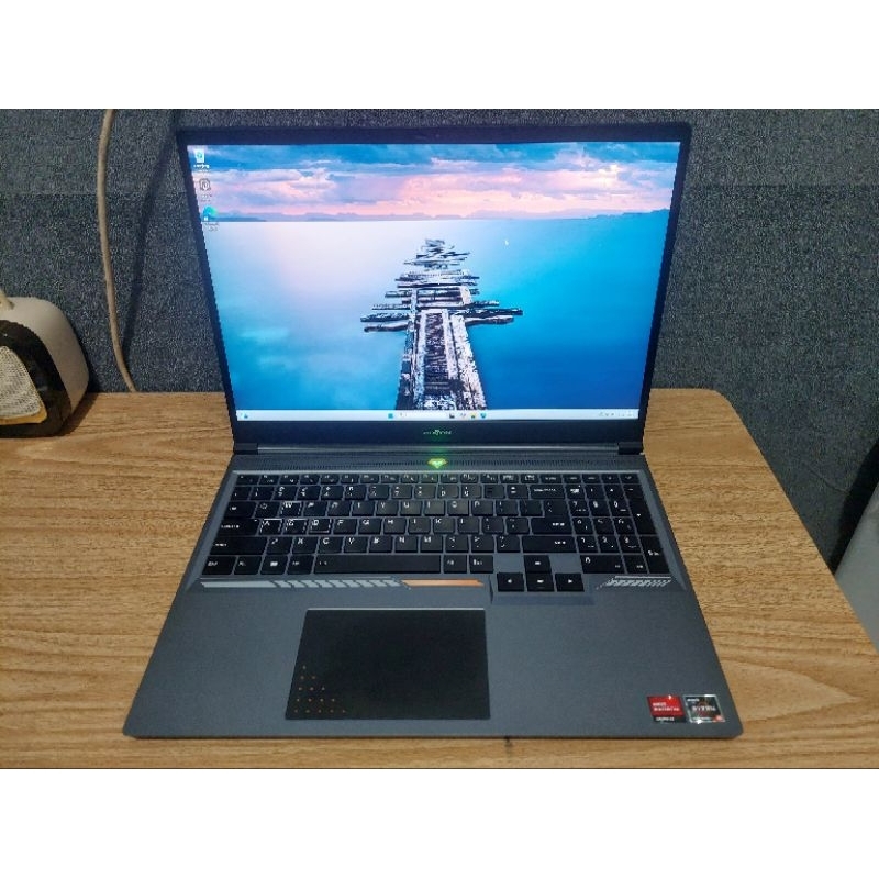 Jual laptop gaming Advan pixelwar Ryzen 5 6600h VGA rx6500m ram 16gb ...
