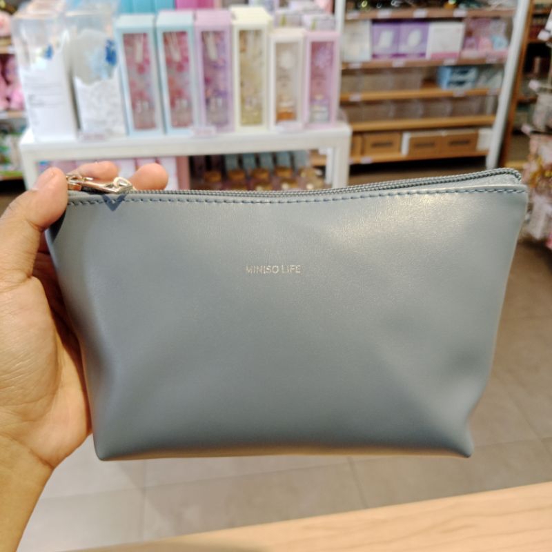 Jual Miniso Minimalist Trapezoid Solid Color Cosmetic Bag | Shopee ...