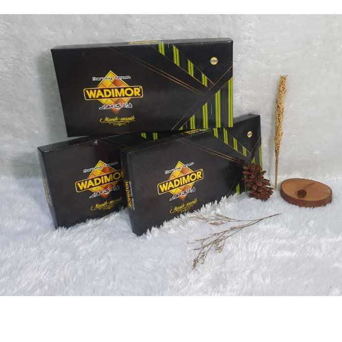 Jual SARUNG KAIN WADIMOR MANIK-MANIK BERBAGAI MACAM MOTIF DAN WARNA ...