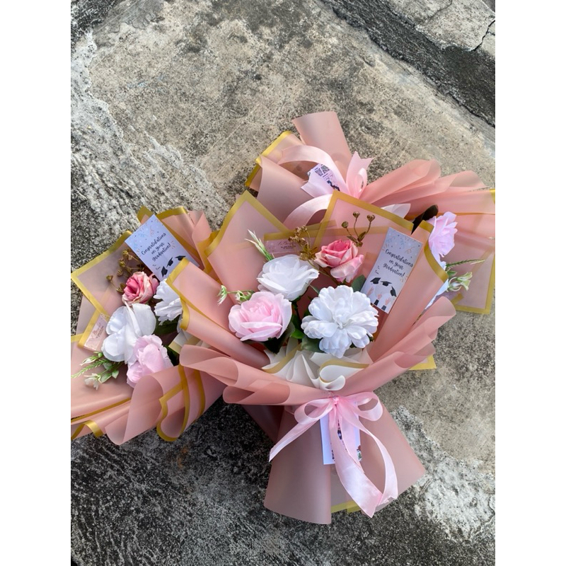 Jual TERLARISSS (Bucket bunga, hampers, hadiah, DLL) | Shopee Indonesia