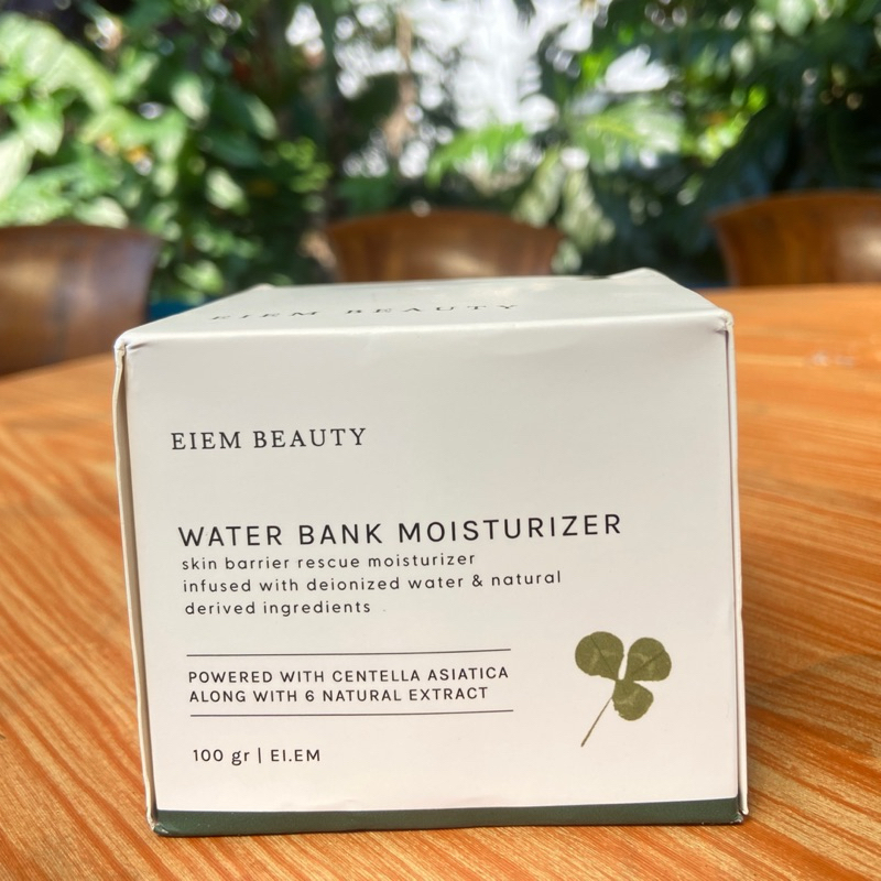 Jual [NEW] MOIST UPSIZED EIEM Beauty Water Bank Moisturizer 100 Gr ...
