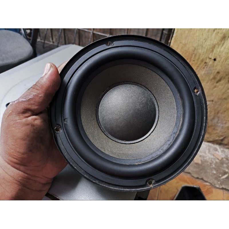 Jual speaker subwoofer polytron SWF 168H | Shopee Indonesia