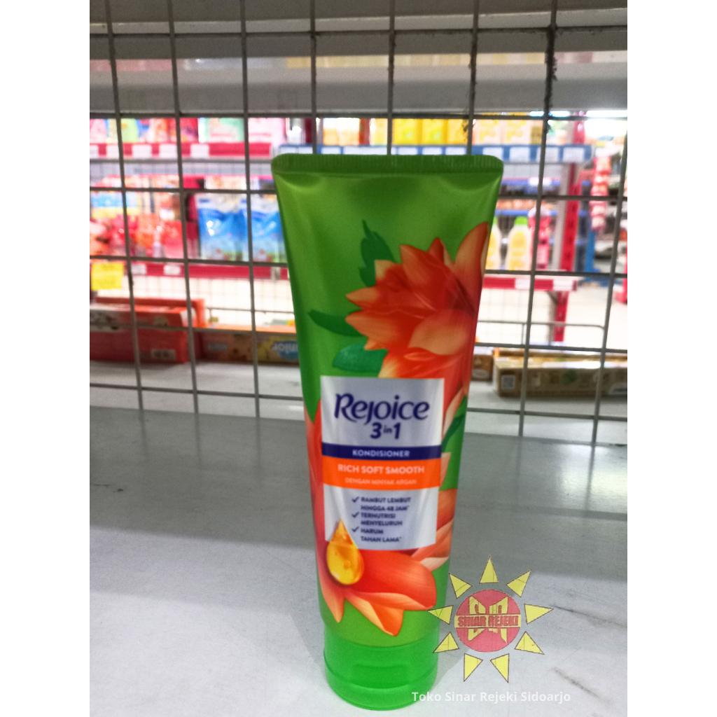 Jual Rejoice 3 in 1 Kondisioner Rich Soft Smooth 70 ml | Shopee Indonesia