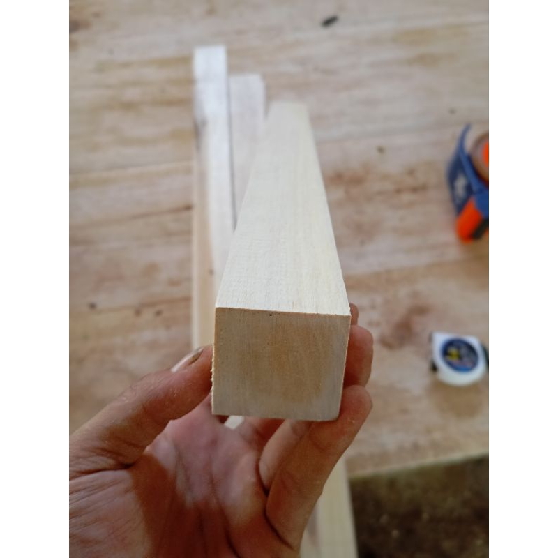 Jual Kayu reng 3x3 panjang 100cm sudah serut halus bahan kayu solid ...