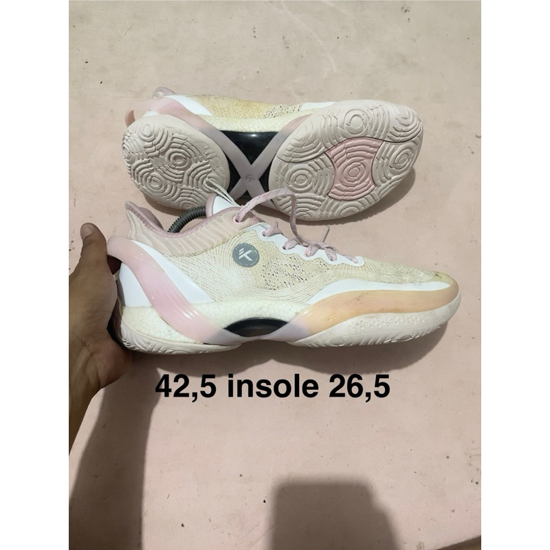 Jual sepatu basket anta three point rain s42,5 | Shopee Indonesia