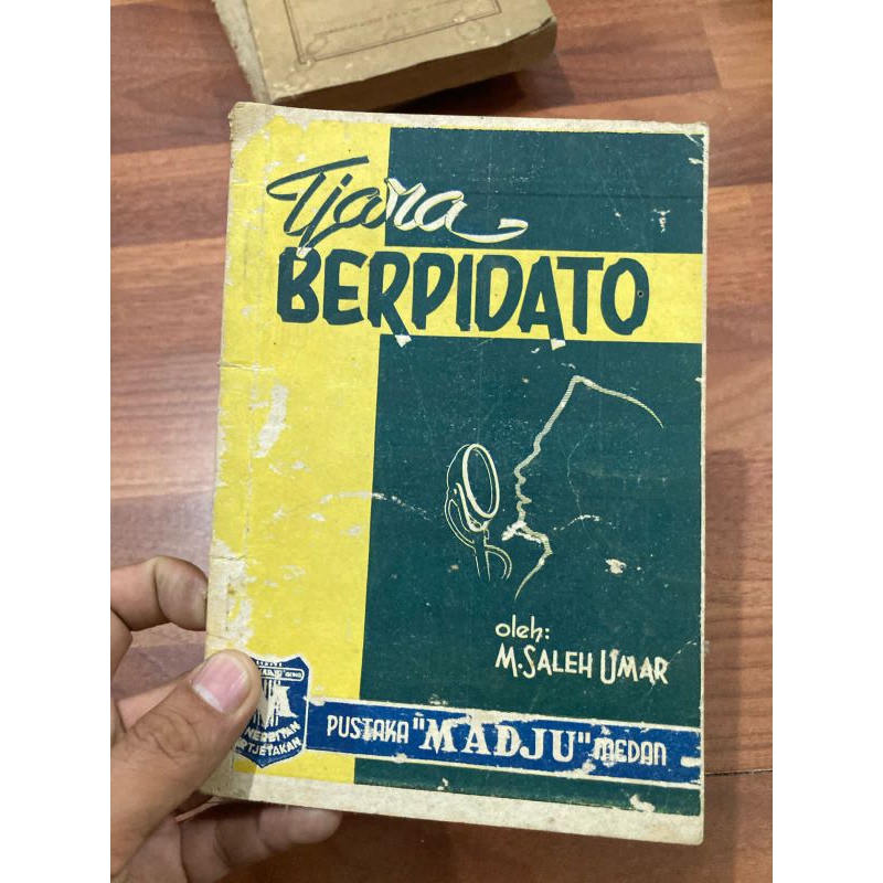 Jual Buku TJARA BERPIDATO oleh M SALEH UMAR | Shopee Indonesia