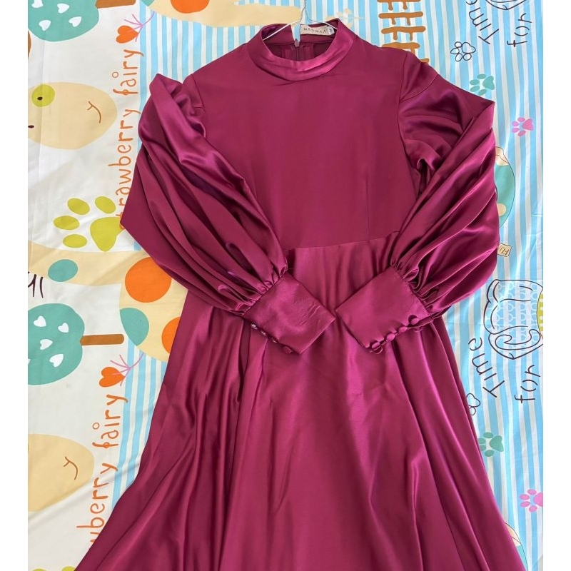 Jual PRELOVED - DRESS MAROON NADIRAA PREMIUM (1X PAKAI) | Shopee Indonesia