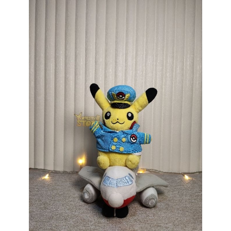 Jual Boneka Pokemon Pikachu Haneda Airplane - Pokemon Center | Shopee ...