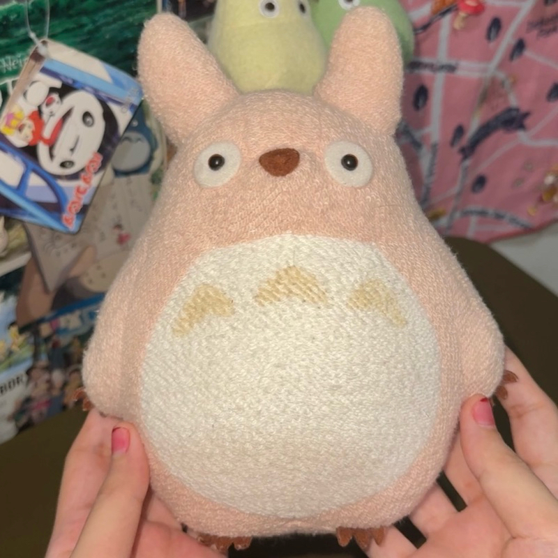 Jual RARE Totoro PINK museum ghibli mitaka studio ghibli original ...