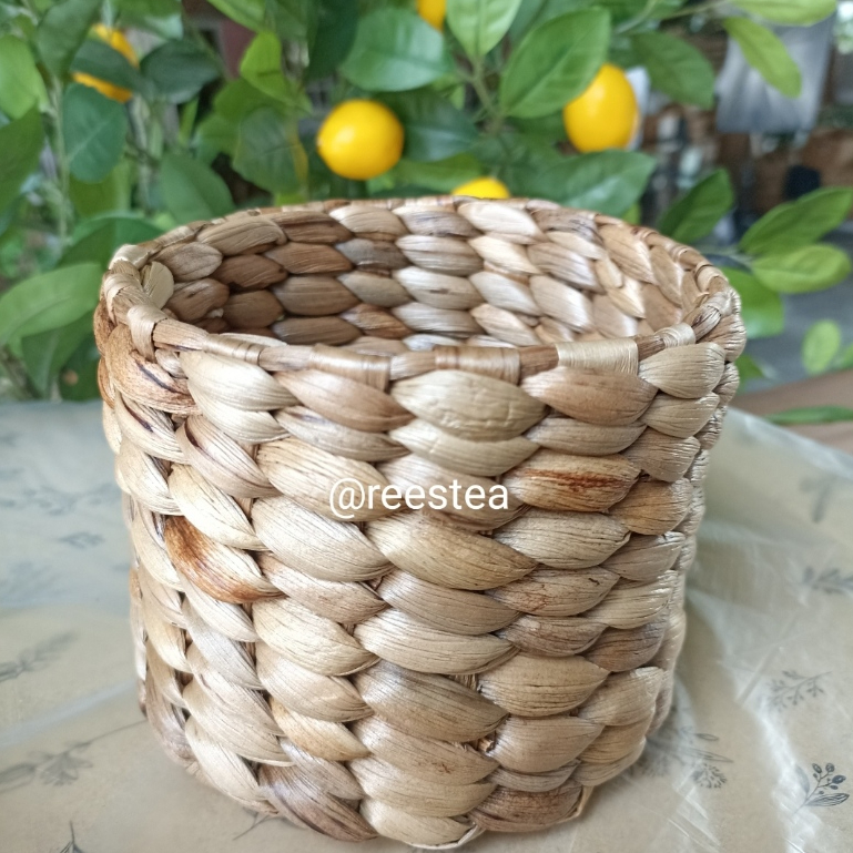 Jual Keranjang Enceng Gantung Mini/ Cover Pot tanaman juntai/ keranjang ...