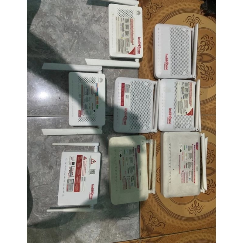 Jual Ont fh 4 unit normal, hw 5v5 4 unit normal, zte f670l 1 unit ...