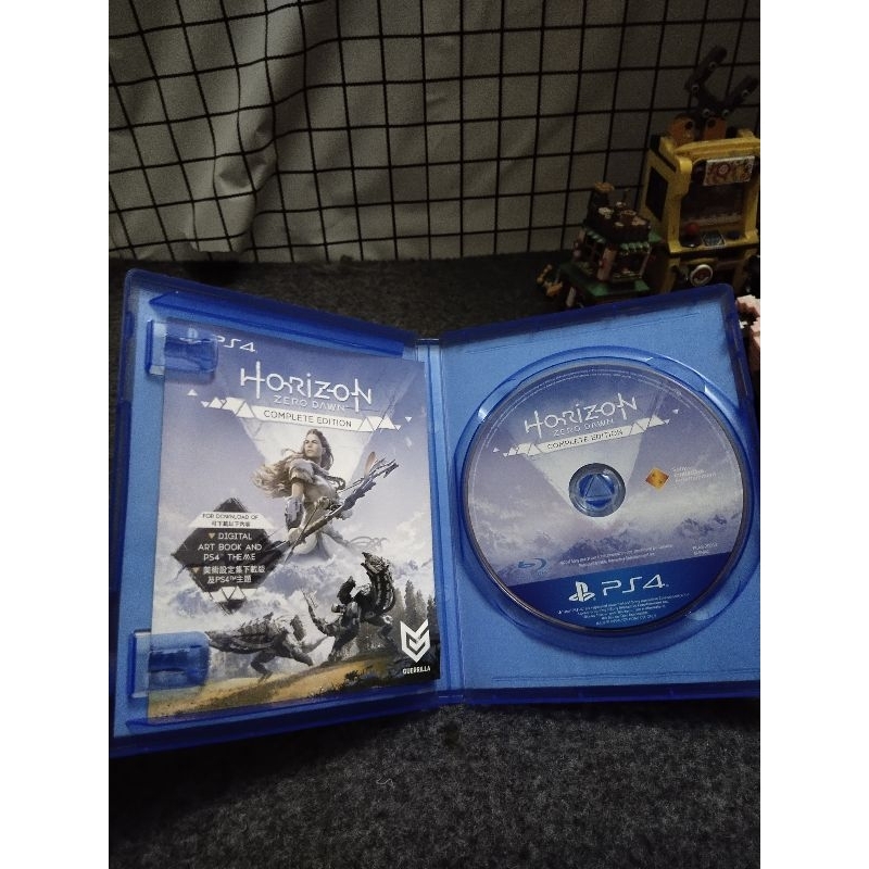 Jual BD PS4 Second Horizon Zero Down Complete Edition | Shopee Indonesia
