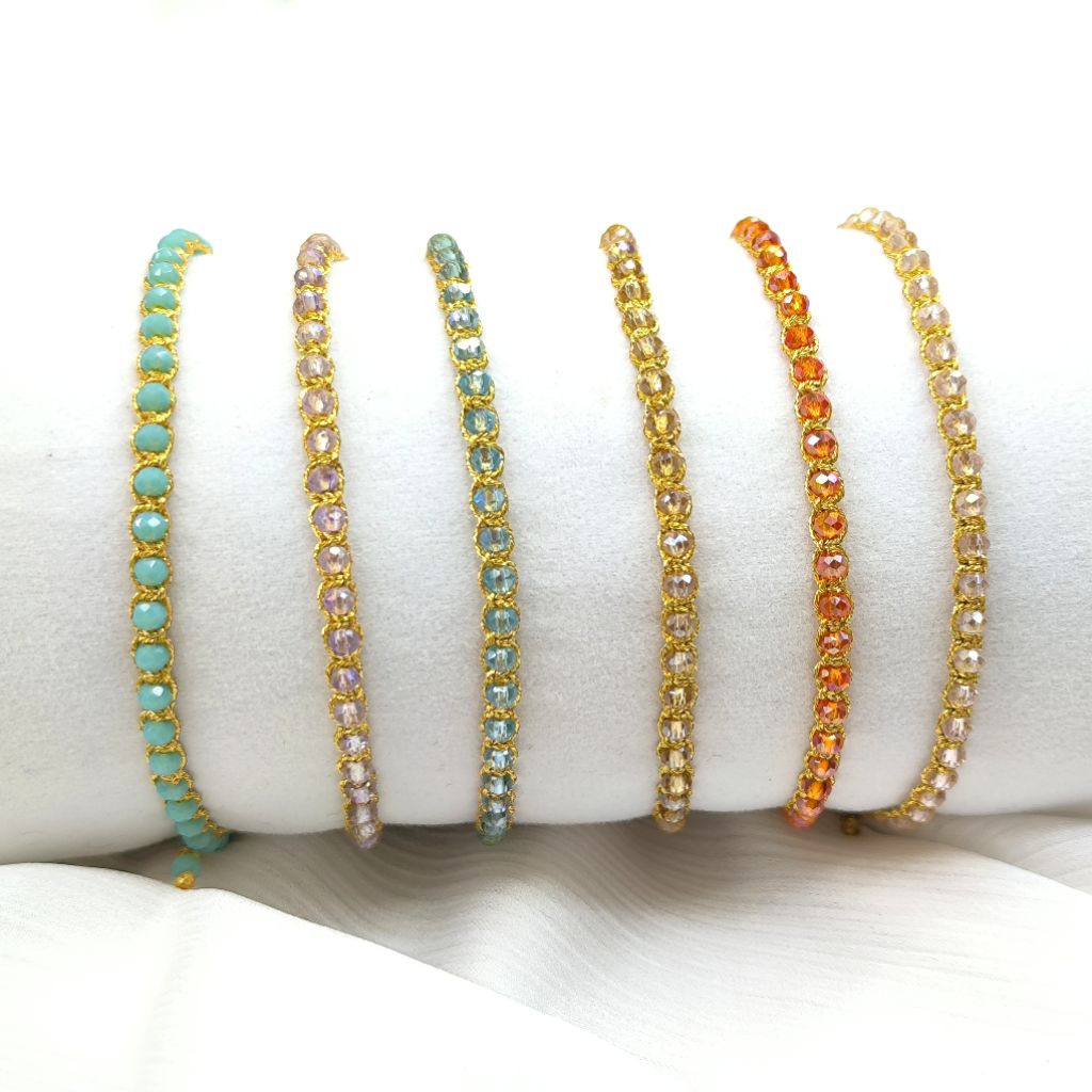 Jual Crystal 3mm • bracelet model samapura • gelang bali • gelang manik ...