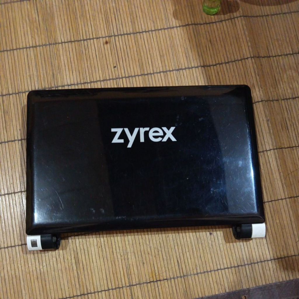 Jual Casing LCD Zyrex M1110 Fullset | Shopee Indonesia