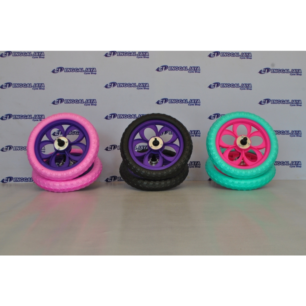 Jual Sepasang Roda Sepeda Anak Ukuran 12 Ban Mati Atlantis - Satu Set ...
