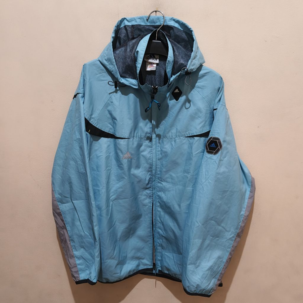 Jual Adidas Windbreaker Jacket Running Biru Muda | Shopee Indonesia