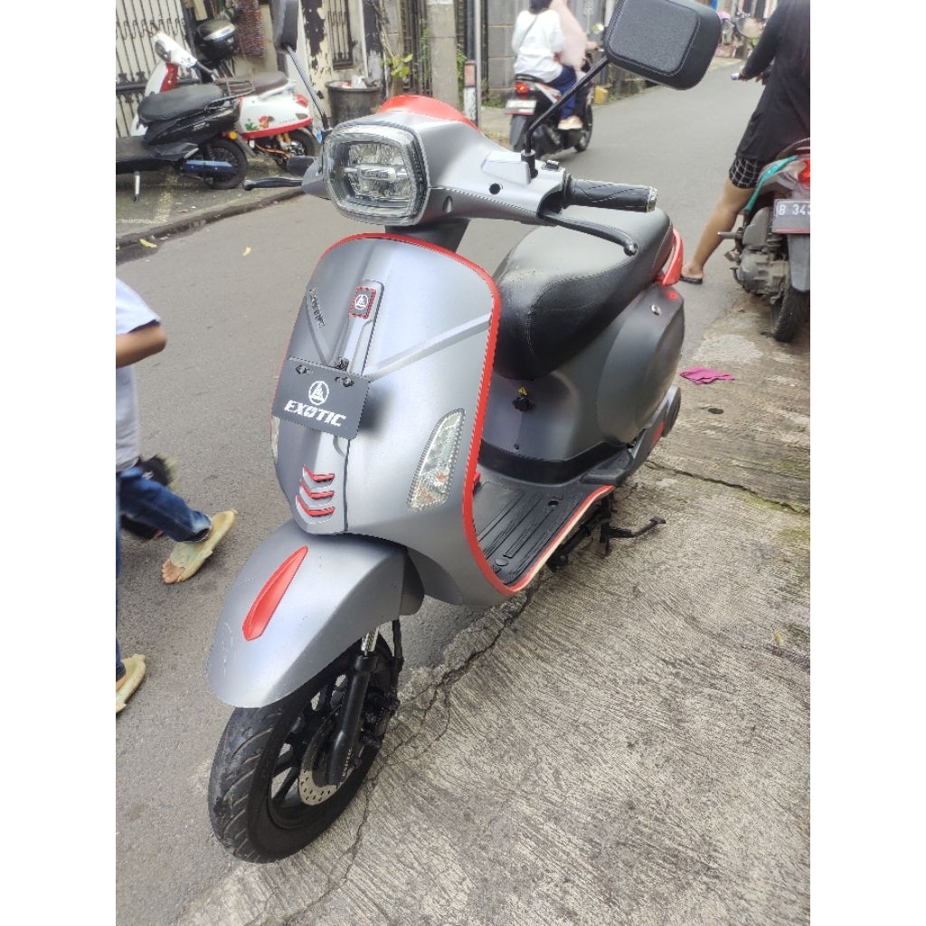 Jual Motor listrik exotic sprinter upgrade litium / Molis Exotic warna ...