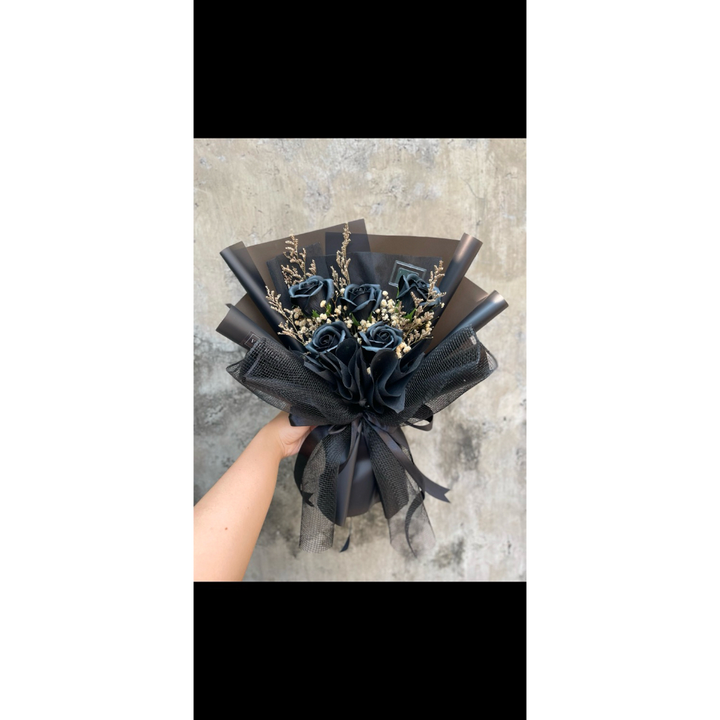 Jual BUKET BUNGA MAWAR SABUN 5 / 6 TANGKAI | Shopee Indonesia