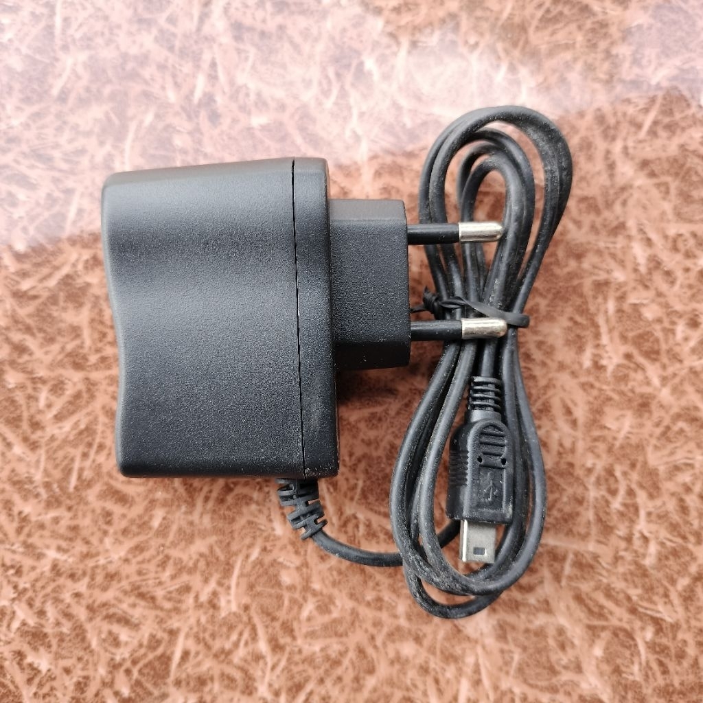 Jual casan usb besar buat HT sesuai jenis dan buat cas mainan atau dll ...