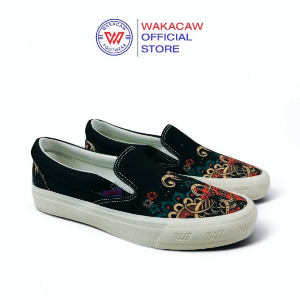 Jual Wakacaw Slip On Black White Sepatu Slip On Sneakers Casual Pria ...