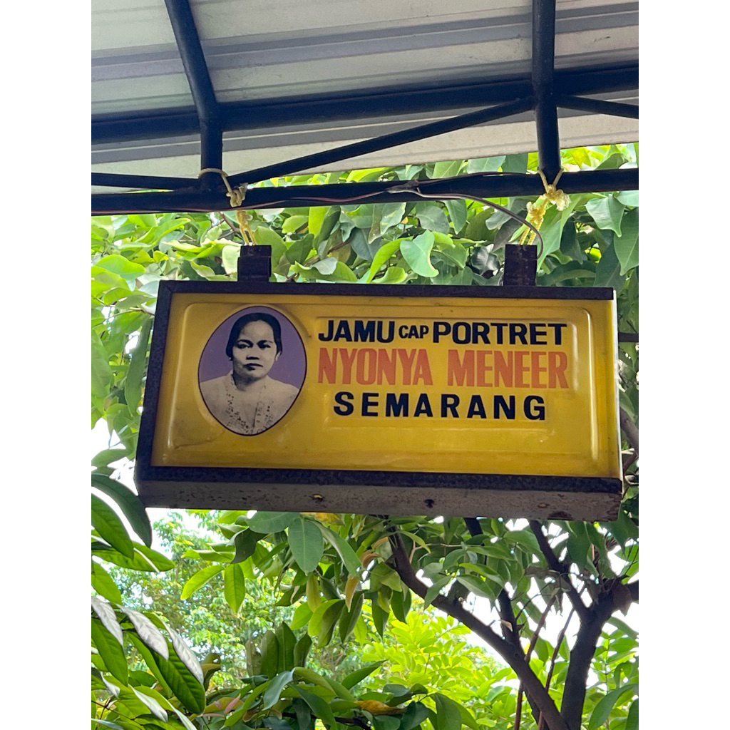 Jual Neon Box Iklan Reklame Jamu Cap Potret Nyonya Meneer Semarang Dua ...