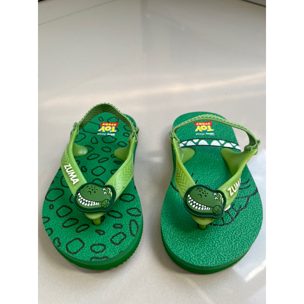 Jual zuma sandal anak 15cm belum pernah pakai bekas | Shopee Indonesia