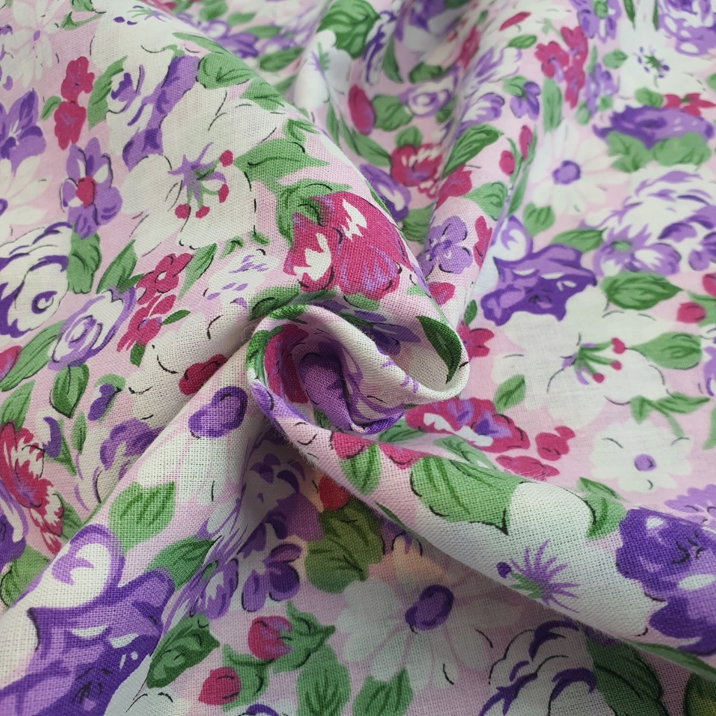 Jual Cotton Motif Bunga Mawar Dark Pink Mix Purple (Pronto Moda ...