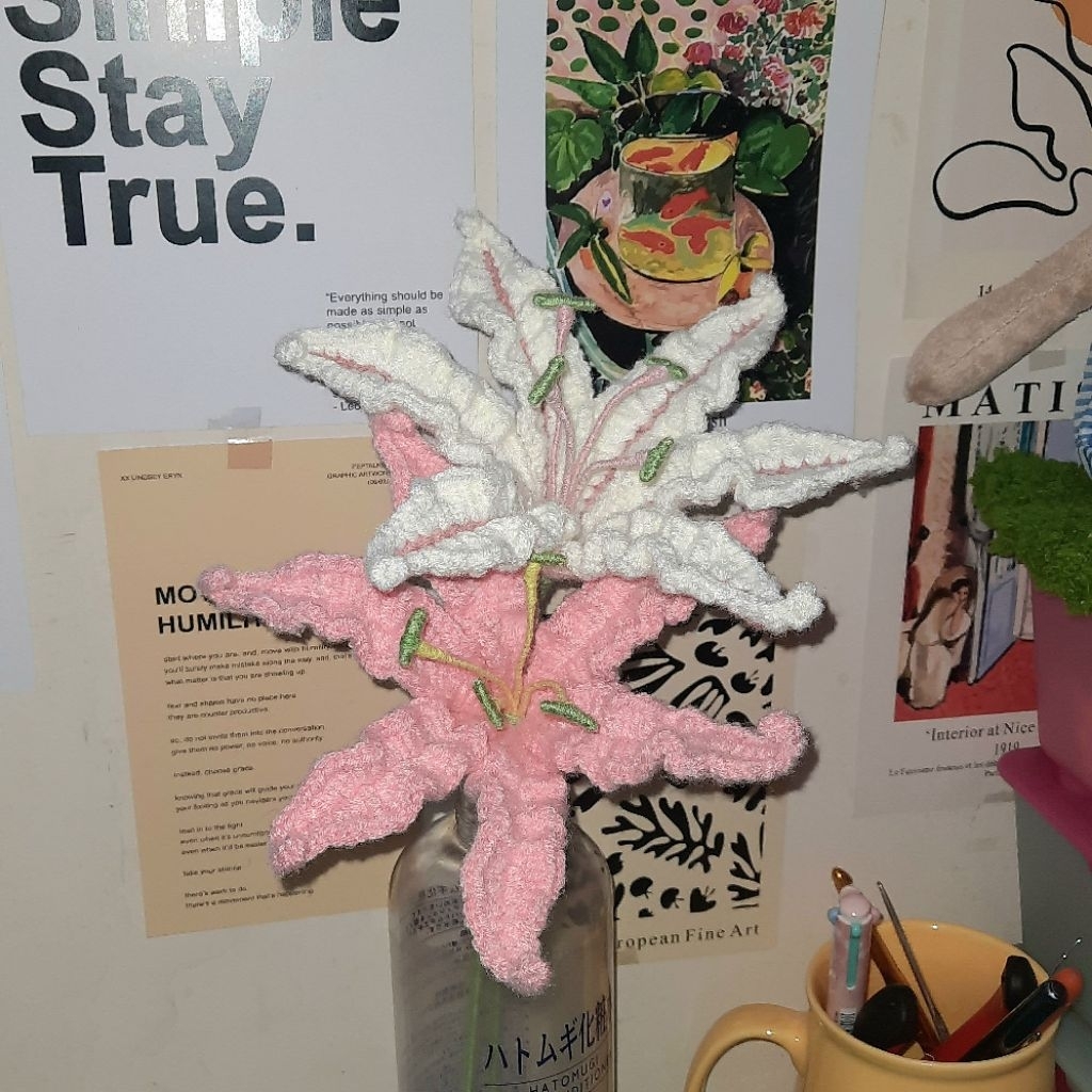 Jual crochet lily flower | bunga lily rajut | buket bunga rajut ...