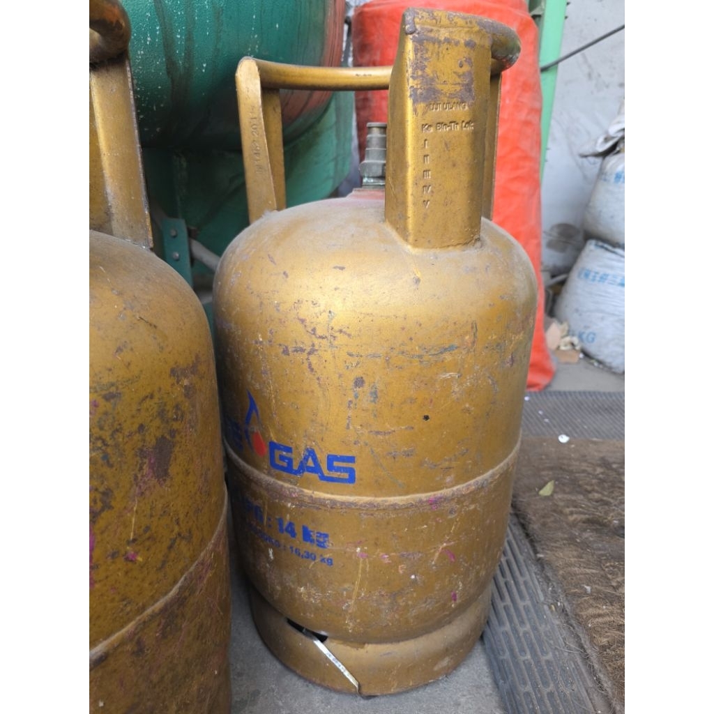 Jual Tabung Gas Elpiji Pertamina 14 kg Kosongan Ease Gas bukan 12 kg ...