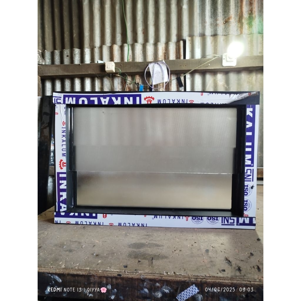 Jual Jendela Boven Kaca Zig-Zag Bisa Custom Ukuran Free Packing Kayu ...