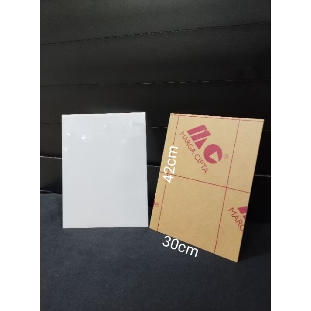 Jual Lembaran Akrilik Putih susu Tebal 2mm 42cm x 30cm A3 | Shopee Indonesia