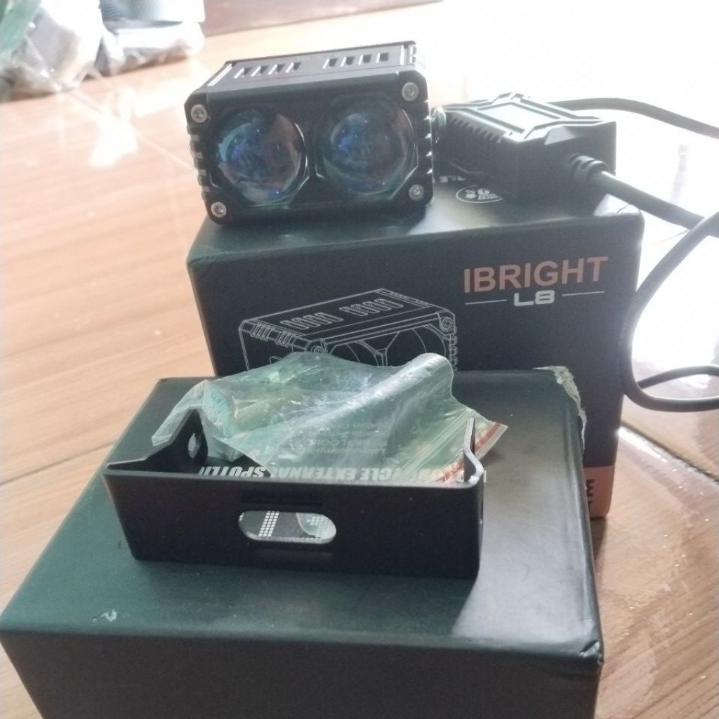 Jual LAMPU SOROT IBRIGHT L8 lampu tembak 2 mata blue lens uneversal | Shopee Indonesia