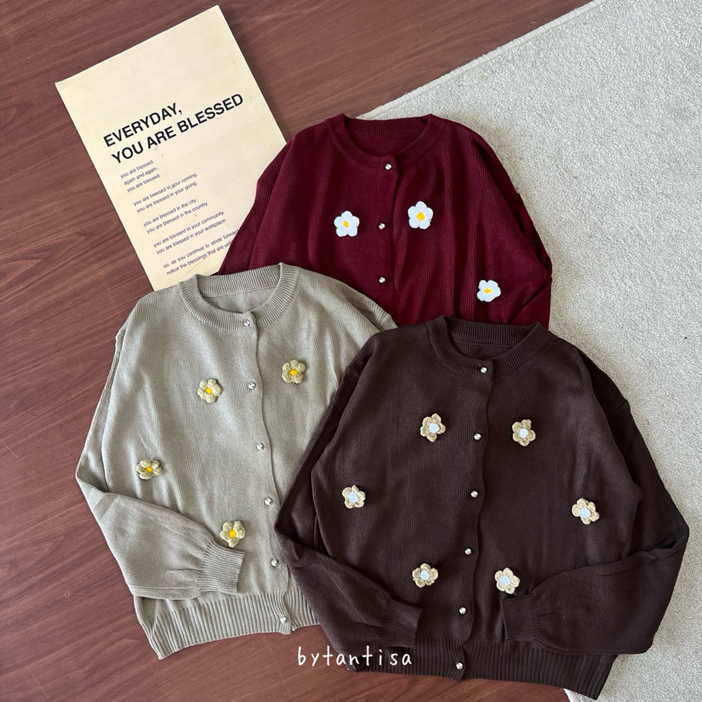 Jual Bytantisa- Cardigan Variasi Bunga Rajut Birdie | Shopee Indonesia