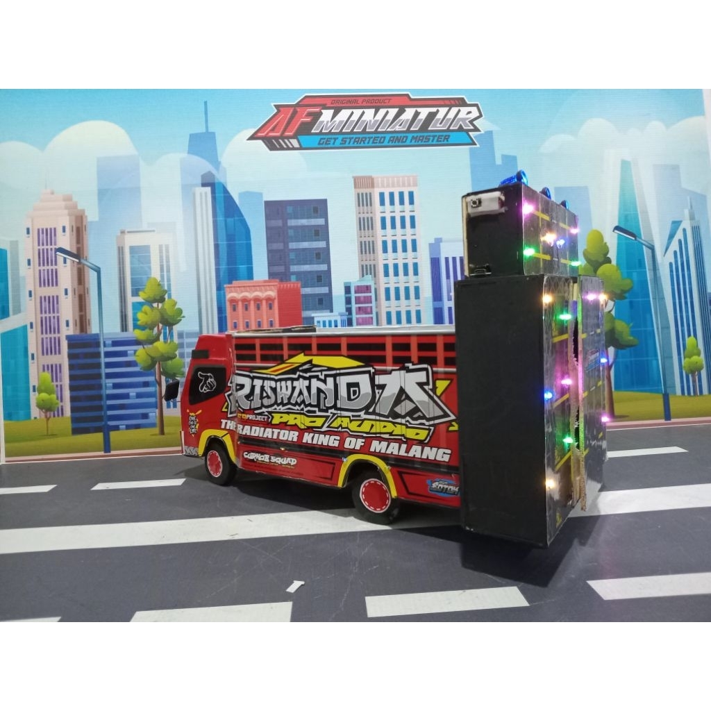 Jual MINIATUR TRUK SOUND SYSTEM BREWOG AUDIO / MINIATUR SOUND SISTEM ...