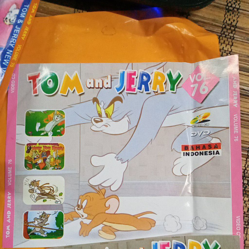 Jual VCD TOM & JERRY C024 | Shopee Indonesia