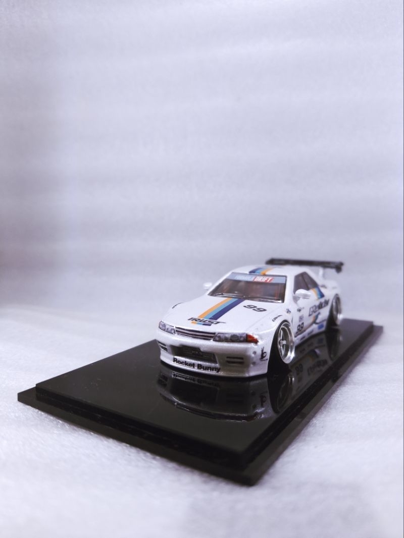 Jual Hot Wheels Custom Nissan Skyline R32 Pandem GReddy Livery Rolling ...