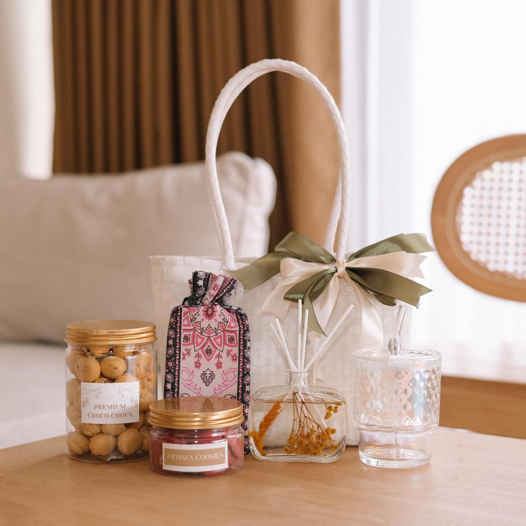 Jual Hikeen Hampers Bingkisan Lebaran Idul Fitri Eid 2025 Premium ...