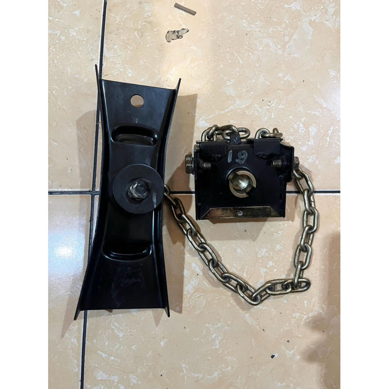 Jual Gantungan Ban Serep Copotan Mitsubishi Canter PS 110 Double/125/ ...