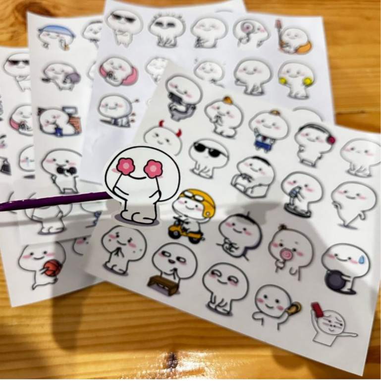 Jual Stiker Laptop White Pentol /1 lembar / Paper Vinyl Waterproof ...