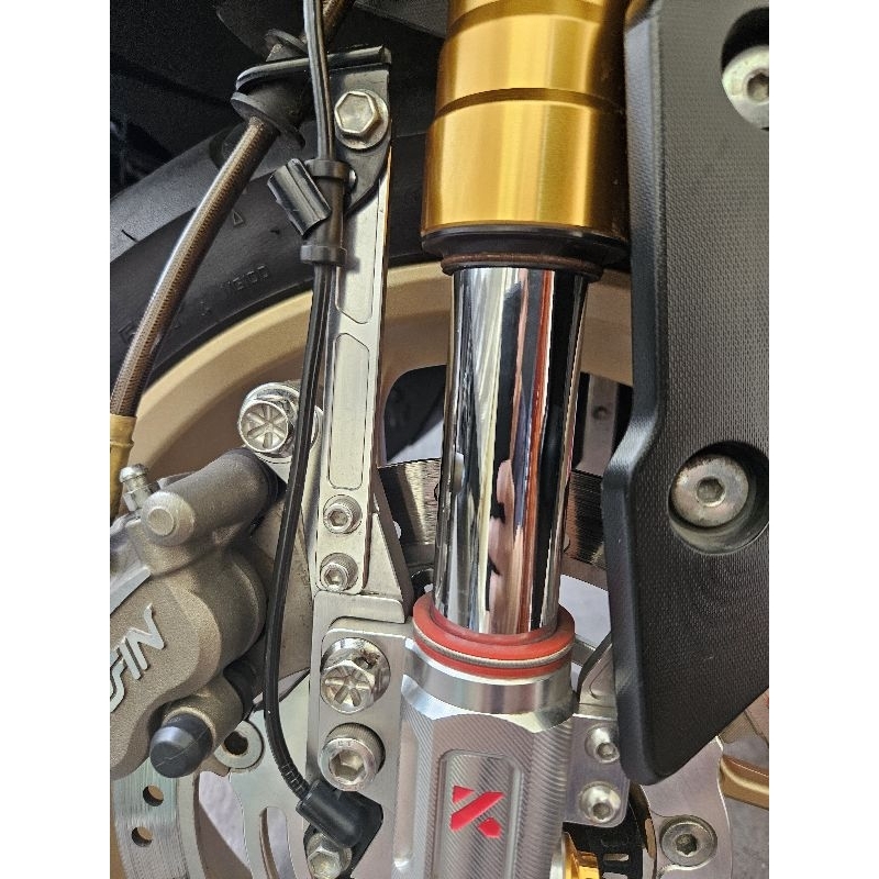 Jual Shock breaker depan USD up side down All New Aerox KTC KYTACO GOLD ...