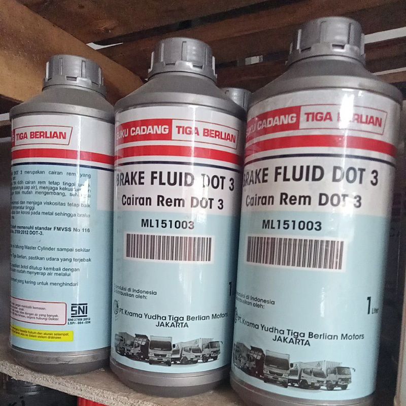 Jual MINYAK REM CAIRAN REM DOT 3 MITSUBISHI KTB ORIGINAL 1 LITER ...