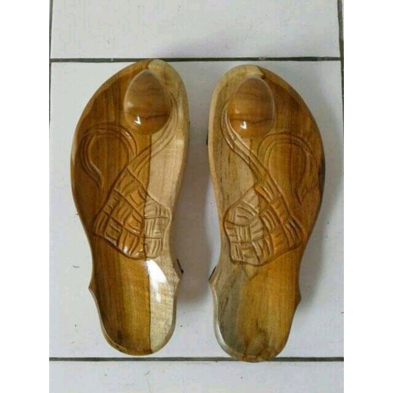 Jual sandal kayu jati | sandal bakiak | sandal gamparan khas bandung ...