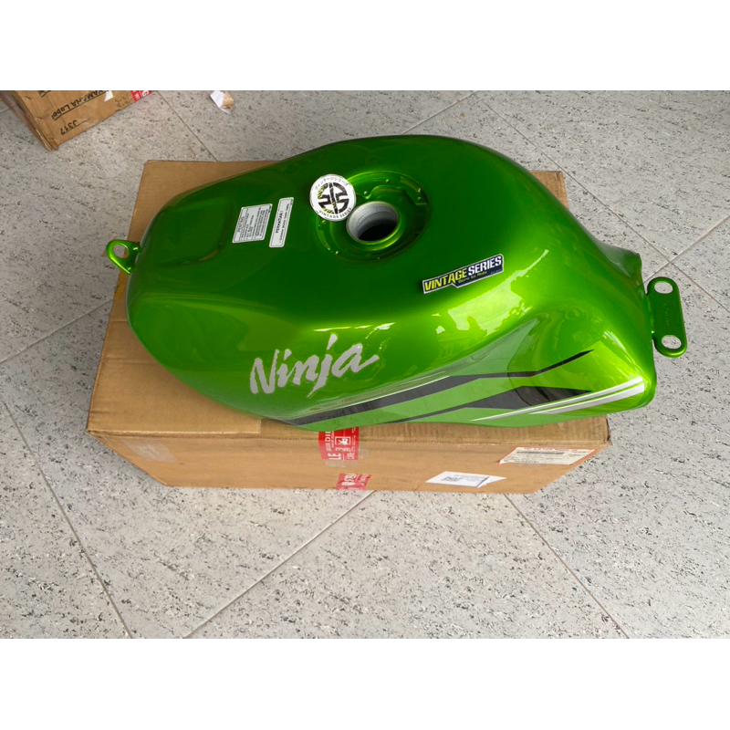 Jual TANGKI KAWASAKI NINJA RR NEW HIJAU ORIGINAL TANGKI TENGKI NINJA RR ...