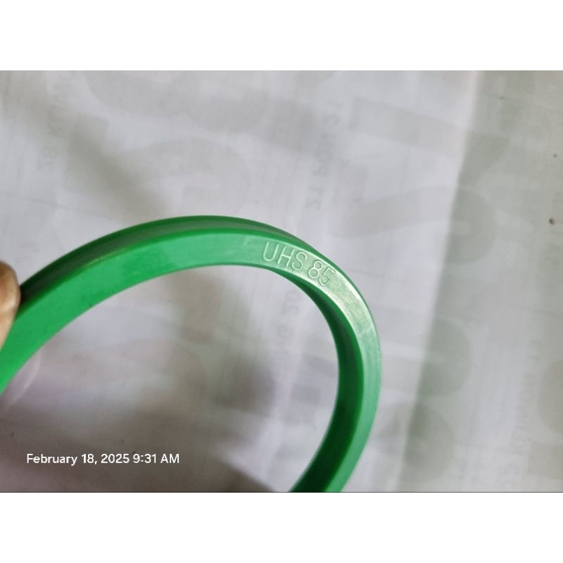 Jual sil hidrolis uhs 85 x 100 x 9 piston seal hydraulic merek valqua hijau | Shopee Indonesia