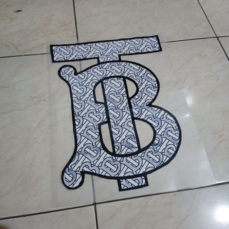 Jual SABLON DTF BUBURBERRYS TB ARMS SABLON DTF | Shopee Indonesia