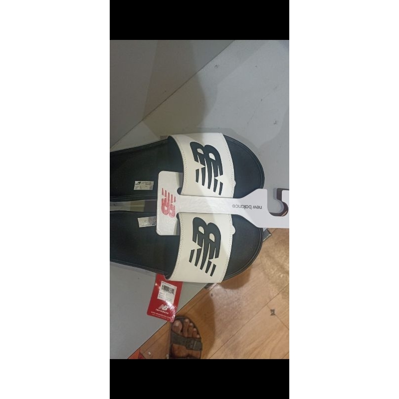 Jual Koleksi Sandal Slop Skechers Adidas UA NB Men dan Women | Shopee ...
