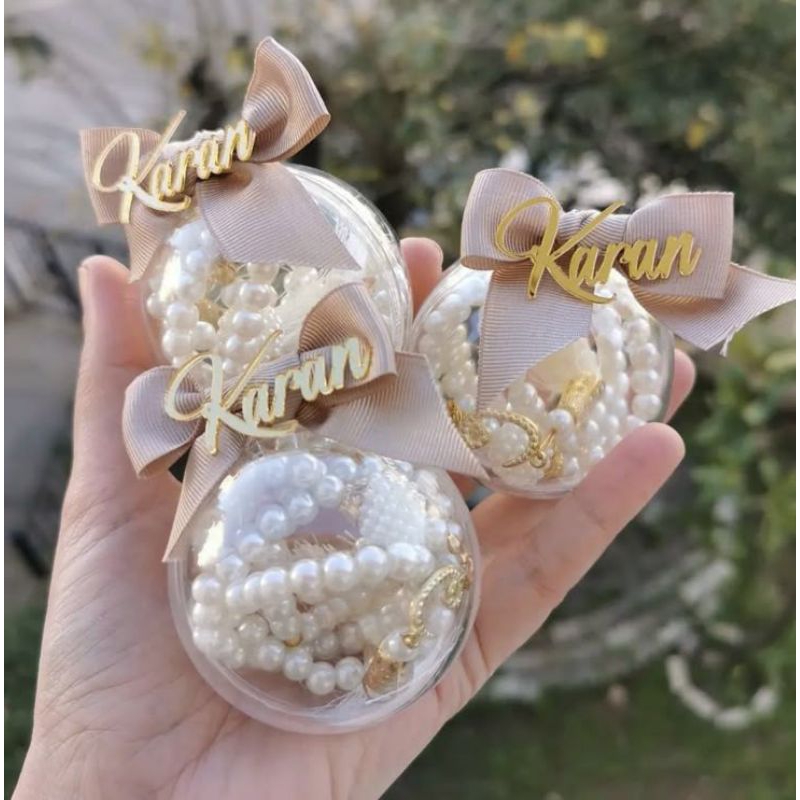 Jual hangtag akrilik inisial nama // nama akrilik // custom akrilik ...