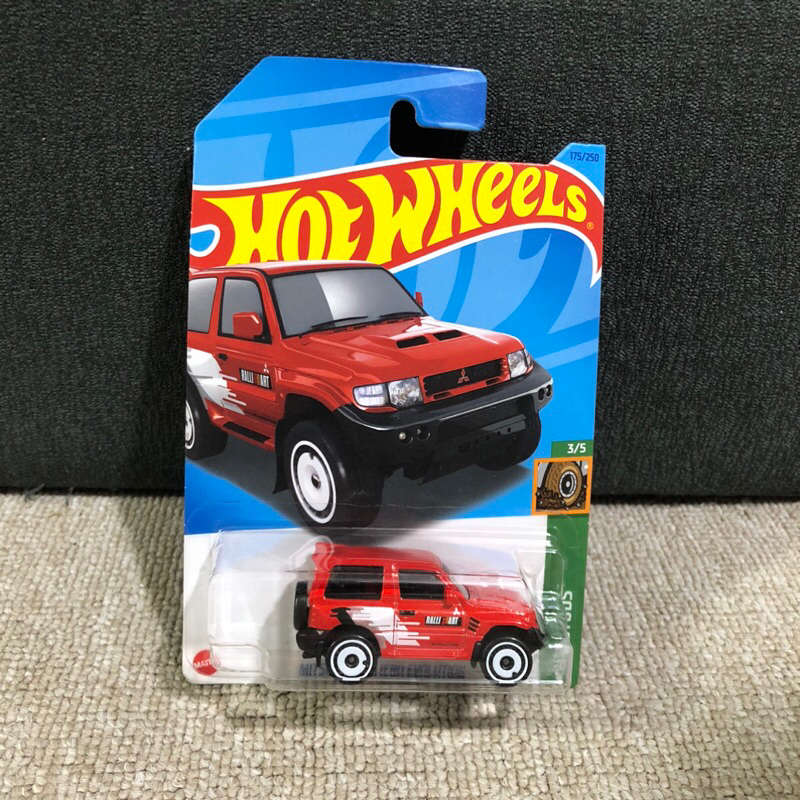 Jual Hot Wheels Mitsubishi Pajero Evolution Merah | Shopee Indonesia
